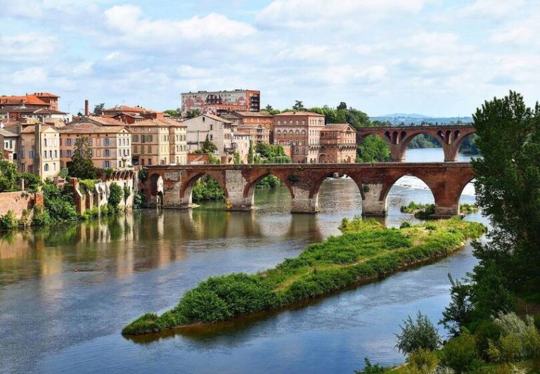 18 Famous Bridges In France You Must Visit